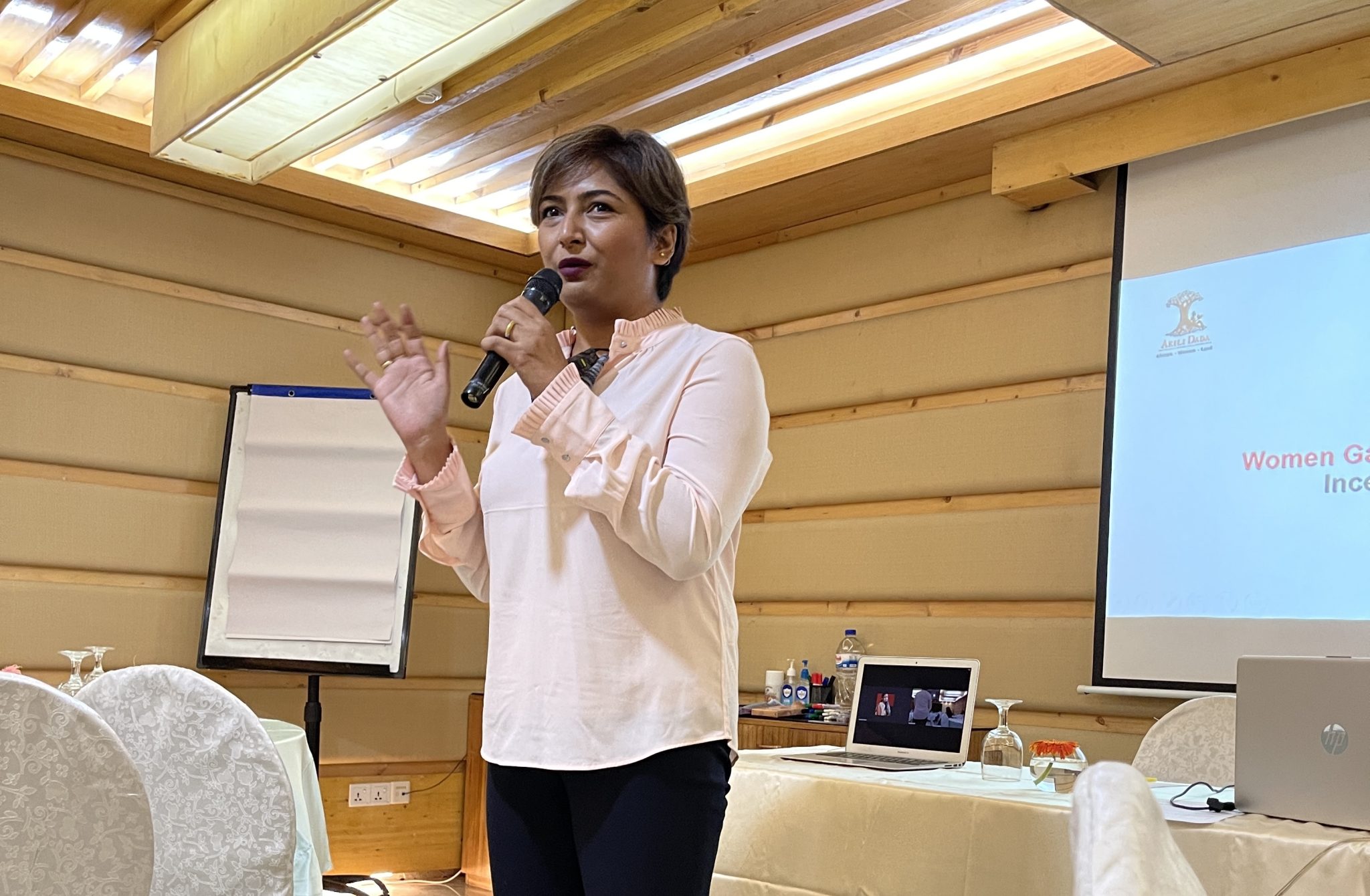 Feminist Organizing on Uncertain Ground: The case of Bangladesh - IWRAW ...